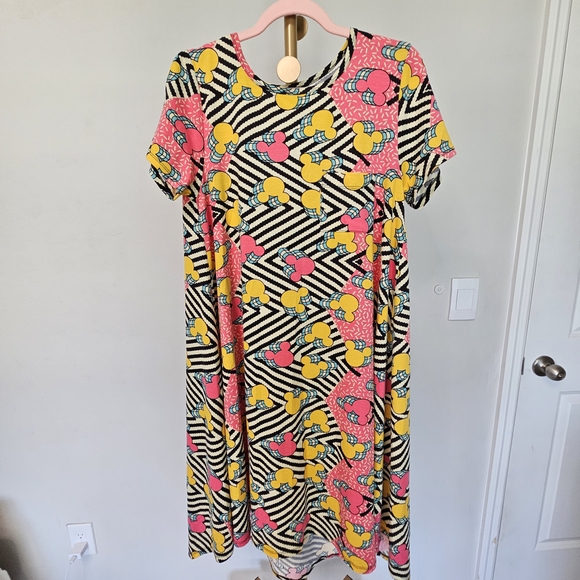 LuLaRoe | Dresses | Lularoe Medium Carly Dress Retro Yellow Black ...
